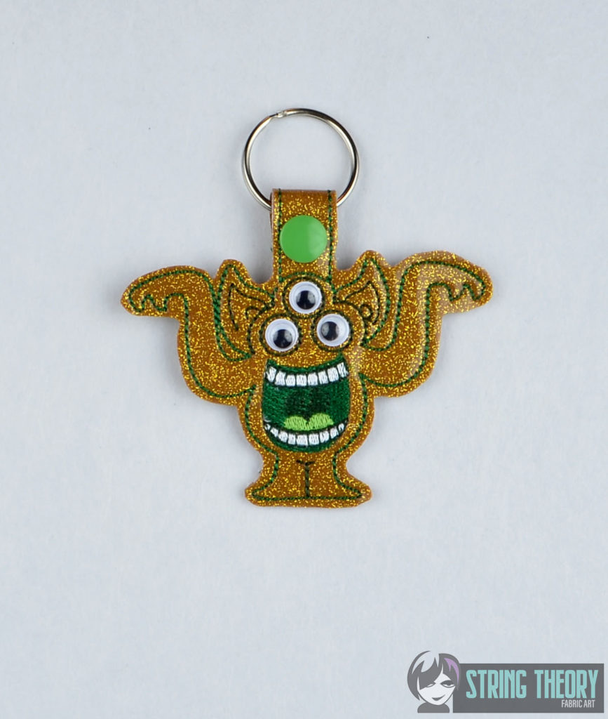 Googly Eye Monster 2 – String Theory Fabric Art