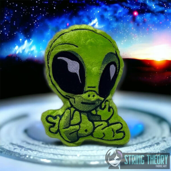 Chibi Alien Stuffie – String Theory Fabric Art