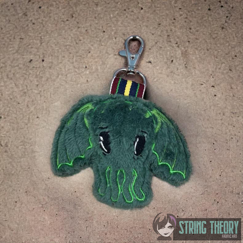 Chibi Cthulhu Stuffie – String Theory Fabric Art
