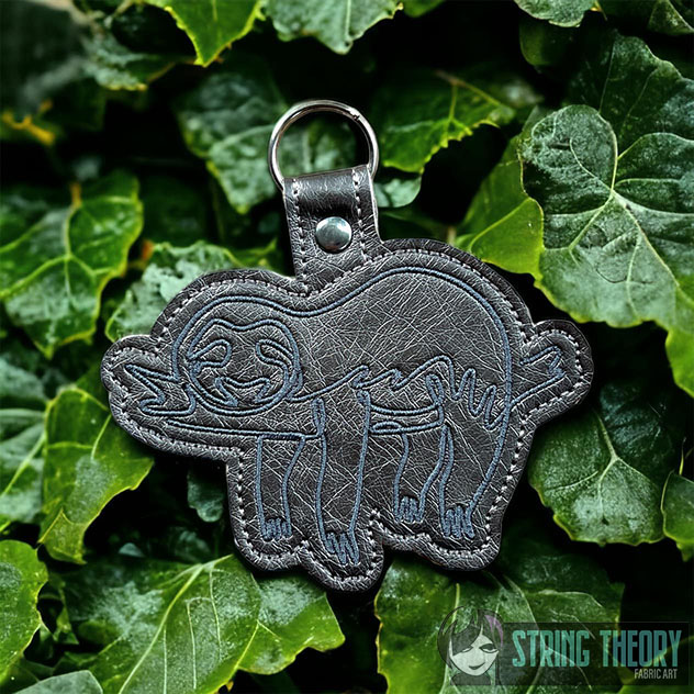 Continuous Line Sloth Fob – String Theory Fabric Art