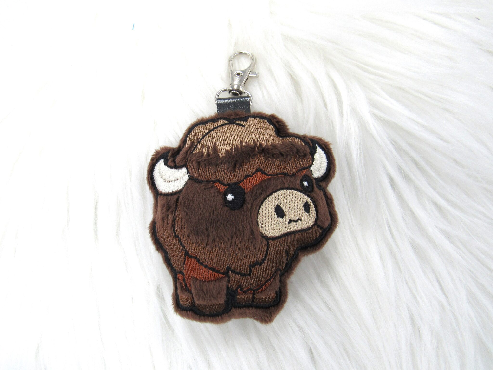 Chibi Bison Fluffy Cow Stuffie – String Theory Fabric Art