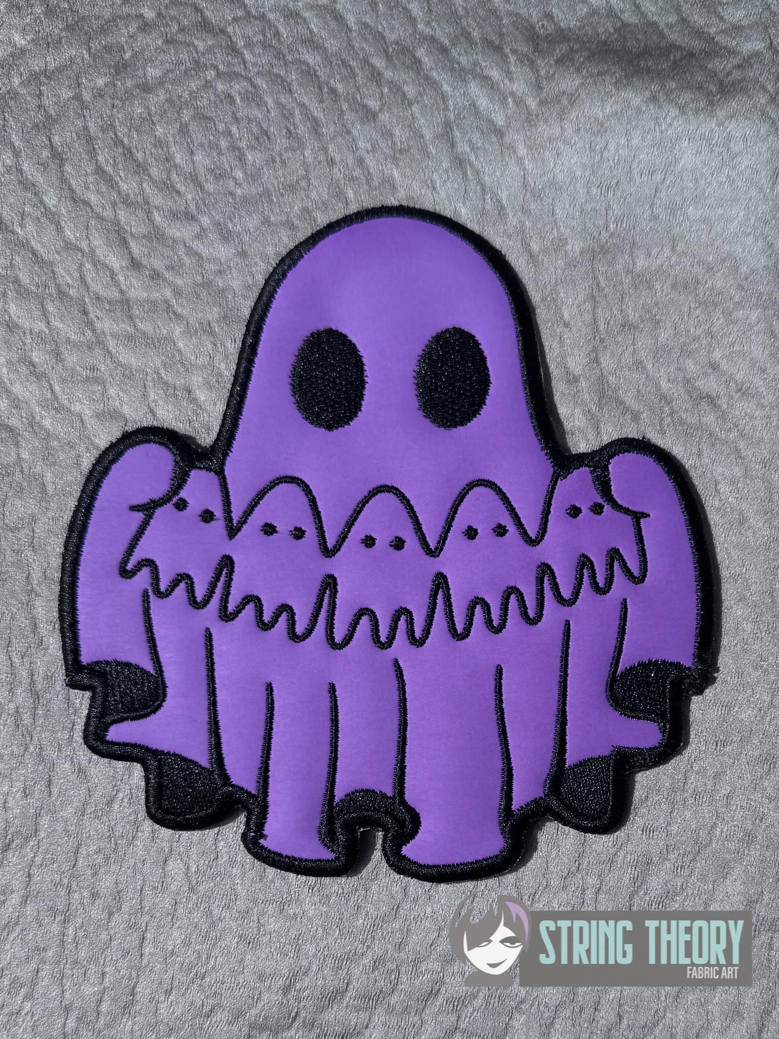 Cut Out Ghost Appliqué – String Theory Fabric Art